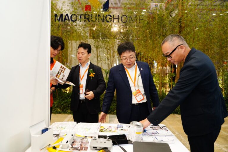 NexConstruct Tỏa Sáng tại VIBE 2025 | NexContech - Chuyển đổi số trong ...